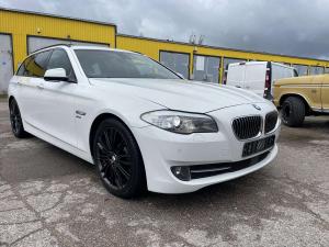 White BMW 525 2012 in Siauliai, with an engine capacity of 2.00 L and mileage of 332 thousand km for 7250 €, photo 8 on AUTOMOTO.COM.LV