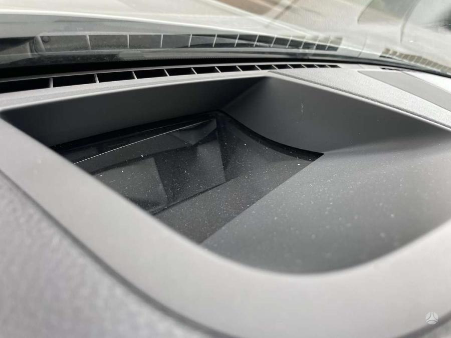 White BMW 525 2012 in Siauliai, with an engine capacity of 2.00 L and mileage of 332 thousand km for 7250 €, photo 21 on AUTOMOTO.COM.LV