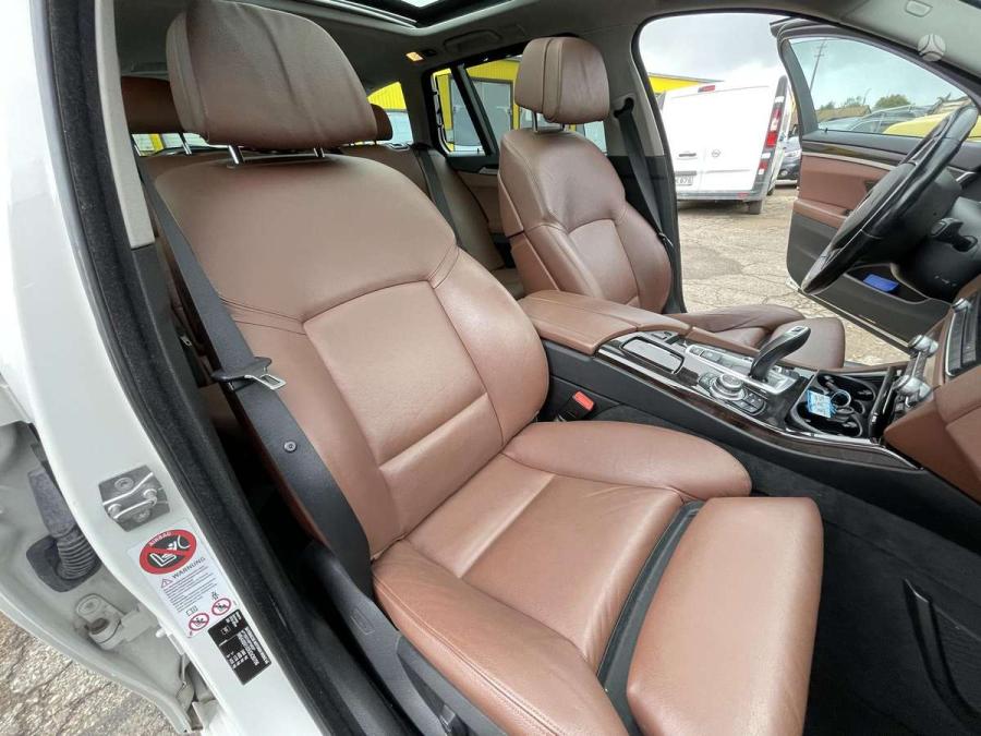 White BMW 525 2012 in Siauliai, with an engine capacity of 2.00 L and mileage of 332 thousand km for 7250 €, photo 26 on AUTOMOTO.COM.LV