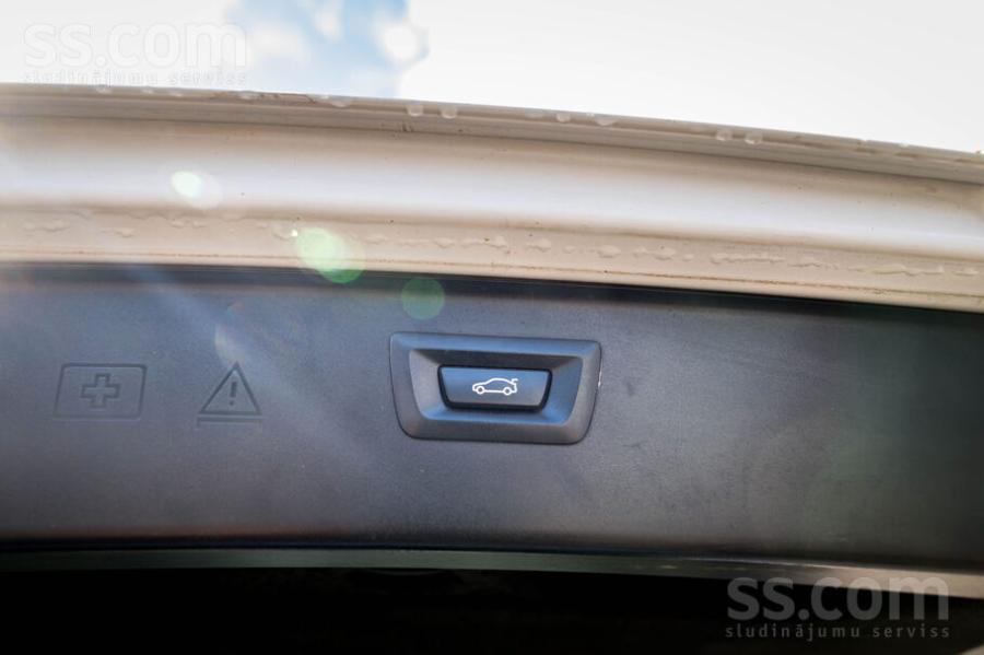 Balts BMW 525 2012 Rīga, ar dzinēja tilpumu 2.00 L un nobraukumu 271 tūkst. km par 8990 €, foto 12 vietnē AUTOMOTO.COM.LV