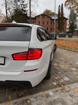 White BMW 525 2013 in Cesis, with an engine capacity of 2.00 L and mileage of 245 thousand km for 11950 €, photo 28 on AUTOMOTO.COM.LV