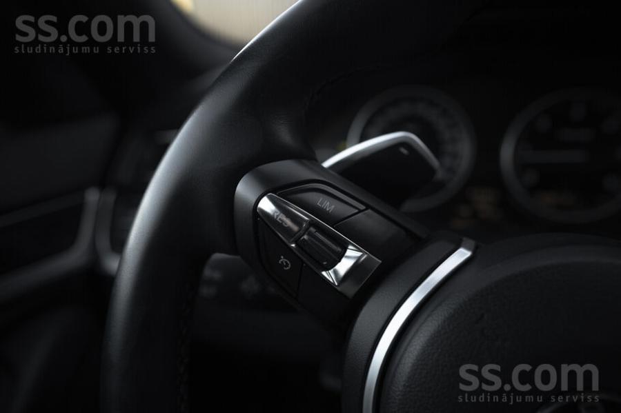 Balts BMW 525 2013 Jelgava, ar dzinēja tilpumu 2.00 L un nobraukumu 289 tūkst. km par 10900 €, foto 16 vietnē AUTOMOTO.COM.LV