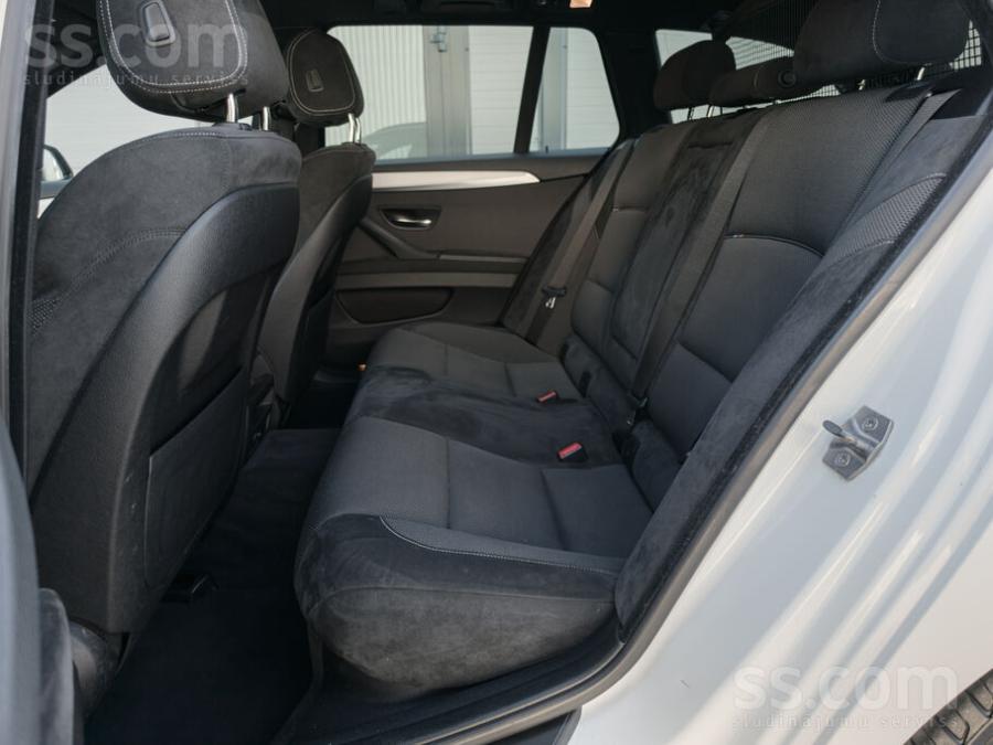 White BMW 525 2013 in Liepaja, with an engine capacity of 2.00 L and mileage of 235 thousand km for 11995 €, photo 16 on AUTOMOTO.COM.LV
