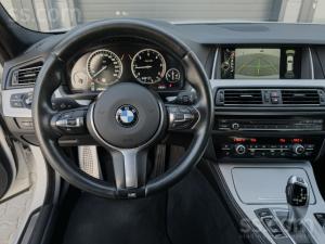 White BMW 525 2013 in Liepaja, with an engine capacity of 2.00 L and mileage of 235 thousand km for 11995 €, photo 24 on AUTOMOTO.COM.LV