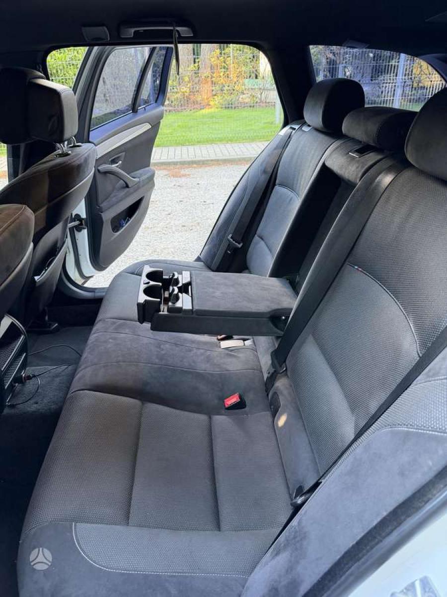 Balts BMW 525 2013 Kazlų Rūda, ar dzinēja tilpumu 2.50 L un nobraukumu 336 tūkst. km par 8499 €, foto 23 vietnē AUTOMOTO.COM.LV