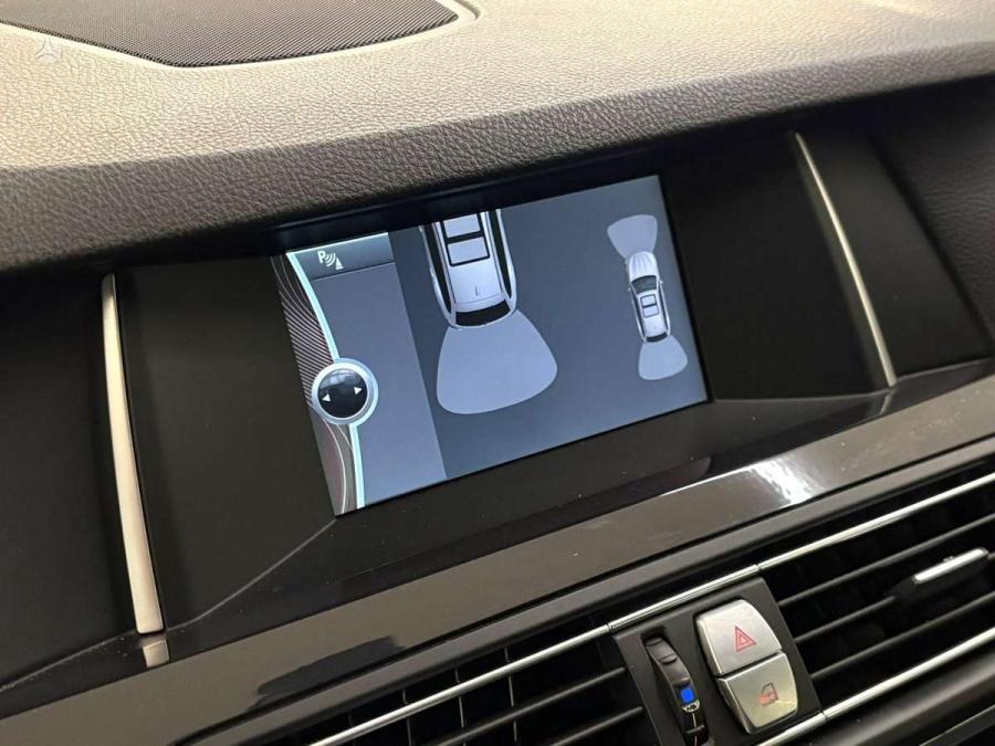 White BMW 525 2013 in Marijampole, with an engine capacity of 2.00 L and mileage of 330 thousand km for 8450 €, photo 5 on AUTOMOTO.COM.LV
