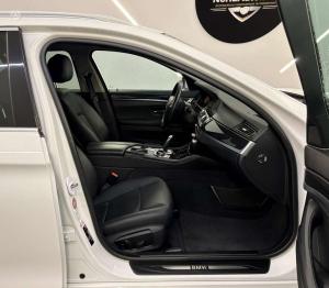 White BMW 525 2013 in Marijampole, with an engine capacity of 2.00 L and mileage of 330 thousand km for 8450 €, photo 17 on AUTOMOTO.COM.LV