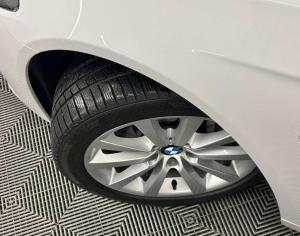 White BMW 525 2013 in Marijampole, with an engine capacity of 2.00 L and mileage of 330 thousand km for 8450 €, photo 19 on AUTOMOTO.COM.LV