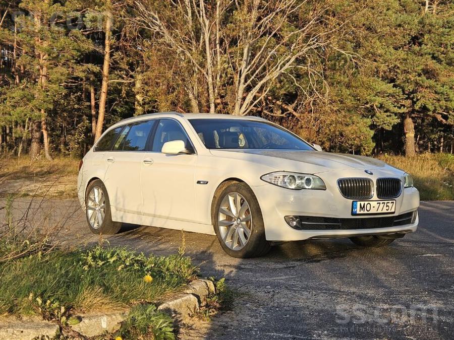 Balts BMW 525 2013 Rīga, ar dzinēja tilpumu 2.00 L un nobraukumu 361 tūkst. km par 9000 €, foto 3 vietnē AUTOMOTO.COM.LV