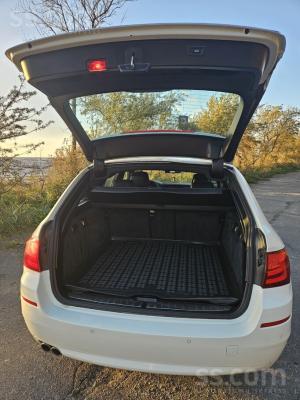 Balts BMW 525 2013 Rīga, ar dzinēja tilpumu 2.00 L un nobraukumu 361 tūkst. km par 9000 €, foto 12 vietnē AUTOMOTO.COM.LV