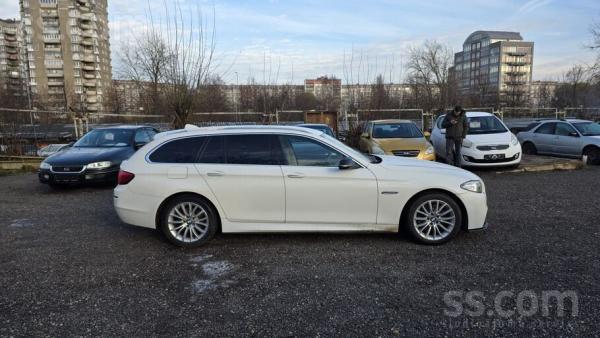 Balts BMW 525 2014 Rīga, ar dzinēja tilpumu 2.00 L un nobraukumu 261 tūkst. km par 10490 €, foto 4 vietnē AUTOMOTO.COM.LV
