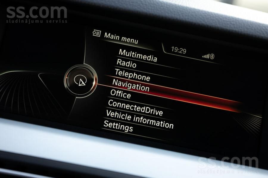 Balts BMW 525 2014 Jelgava, ar dzinēja tilpumu 2.00 L un nobraukumu 313 tūkst. km par 11950 €, foto 31 vietnē AUTOMOTO.COM.LV