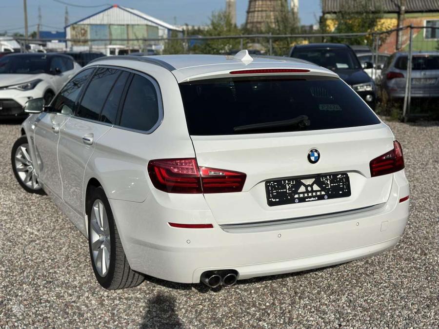 White BMW 525 2014 in Kaunas, with an engine capacity of 2.00 L and mileage of 220 thousand km for 9450 €, photo 5 on AUTOMOTO.COM.LV