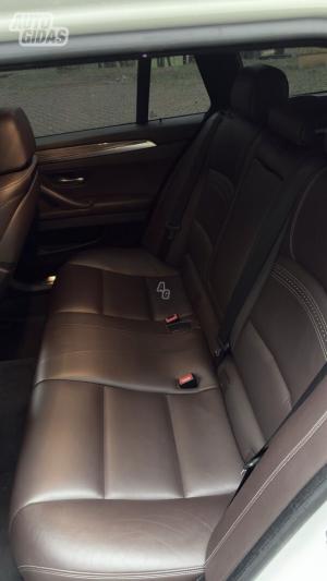 White BMW 525 2014 in Moletai, with an engine capacity of 2.00 L and mileage of 255 thousand km for 12500 €, photo 21 on AUTOMOTO.COM.LV