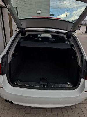 White BMW 525 2015 in Klaipeda, with an engine capacity of 2.00 L and mileage of 251 thousand km for 10500 €, photo 9 on AUTOMOTO.COM.LV