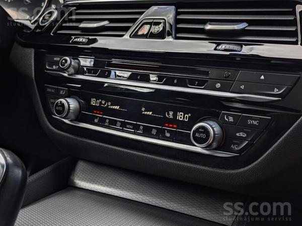Balts BMW 525 2018 Tukums, ar dzinēja tilpumu 2.00 L un nobraukumu 256 tūkst. km par 18500 €, foto 10 vietnē AUTOMOTO.COM.LV