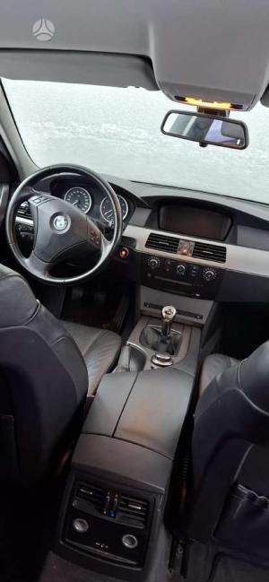 Dzeltens BMW 525 2006 Kaišiadorys, ar dzinēja tilpumu 2.50 L un nobraukumu 309 tūkst. km par 2900 €, foto 7 vietnē AUTOMOTO.COM.LV