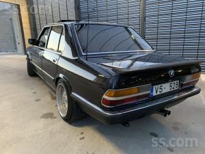 Melns BMW 528 1987 Rīga, ar dzinēja tilpumu 2.80 L un nobraukumu 238 tūkst. km par 15000 €, foto 6 vietnē AUTOMOTO.COM.LV