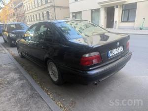 Черный БМВ 528 1997 в Огре, объемом двигателя 2.80 л и пробегом 363 тыс. км за 2000 €, фото 3 на AUTOMOTO.COM.LV