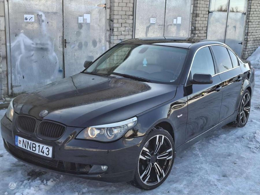 Melns BMW 528 2008 Šilutė, ar dzinēja tilpumu 3.00 L un nobraukumu 390 tūkst. km par 3350 €, foto 1 vietnē AUTOMOTO.COM.LV