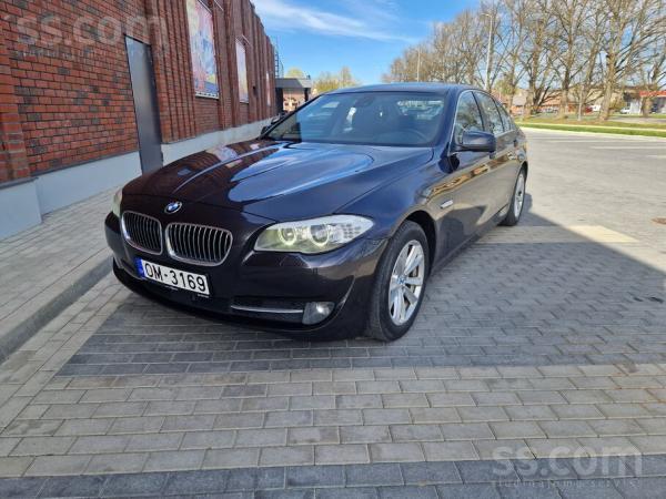 Melns BMW 528 2010 Kuldīga, ar dzinēja tilpumu 3.00 L un nobraukumu 0 tūkst. km par 6521 €, foto 1 vietnē AUTOMOTO.COM.LV