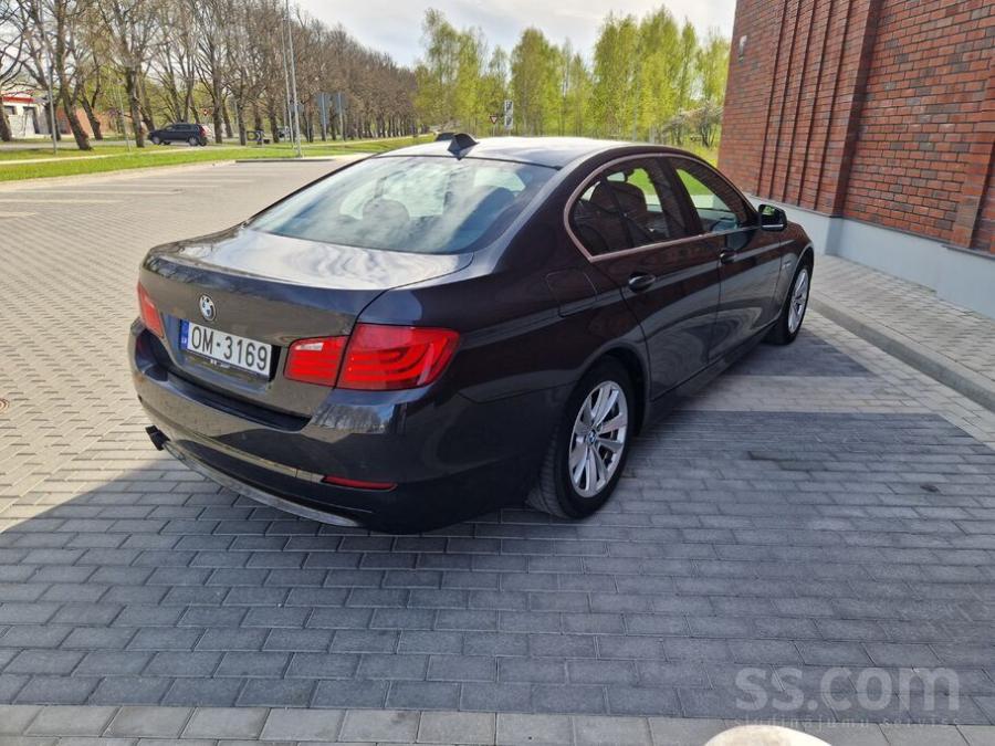 Черный БМВ 528 2010 в Кулдига, объемом двигателя 3.00 л и пробегом 0 тыс. км за 6521 €, фото 5 на AUTOMOTO.COM.LV