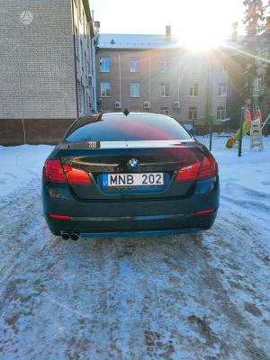Black BMW 528 2011 in Vilnius, with an engine capacity of 3.00 L and mileage of 160 thousand km for 9500 €, photo 6 on AUTOMOTO.COM.LV