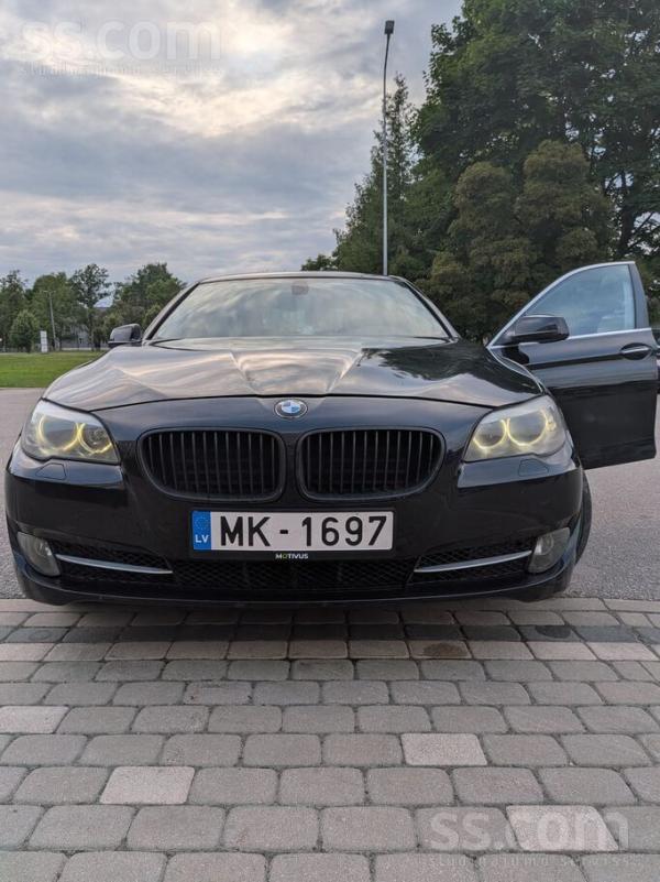 Melns BMW 528 2011 Rēzekne, ar dzinēja tilpumu 2.80 L un nobraukumu 294 tūkst. km par 7000 €, foto 1 vietnē AUTOMOTO.COM.LV