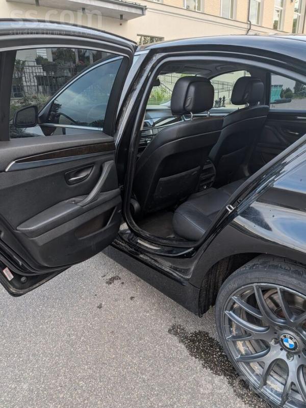 Melns BMW 528 2011 Rēzekne, ar dzinēja tilpumu 2.80 L un nobraukumu 294 tūkst. km par 7000 €, foto 7 vietnē AUTOMOTO.COM.LV