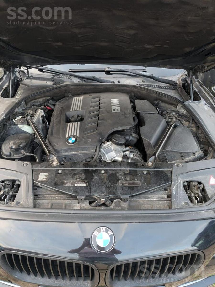 Black BMW 528 2011 in Rezekne, with an engine capacity of 2.80 L and mileage of 294 thousand km for 7000 €, photo 11 on AUTOMOTO.COM.LV
