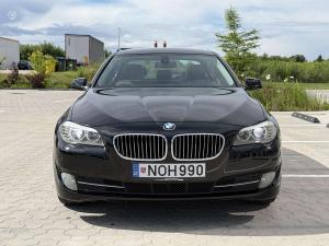 Black BMW 528 2011 in Vilnius, with an engine capacity of 2.98 L and mileage of 299 thousand km for 8500 €, photo 10 on AUTOMOTO.COM.LV