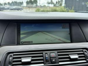 Black BMW 528 2011 in Vilnius, with an engine capacity of 2.98 L and mileage of 299 thousand km for 8500 €, photo 27 on AUTOMOTO.COM.LV