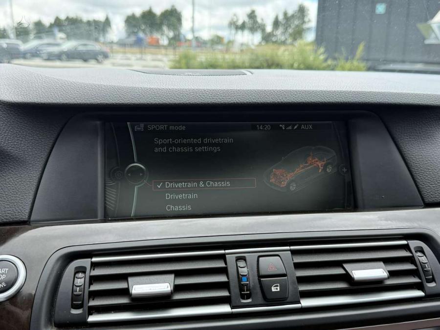 Black BMW 528 2011 in Vilnius, with an engine capacity of 2.98 L and mileage of 299 thousand km for 8500 €, photo 29 on AUTOMOTO.COM.LV