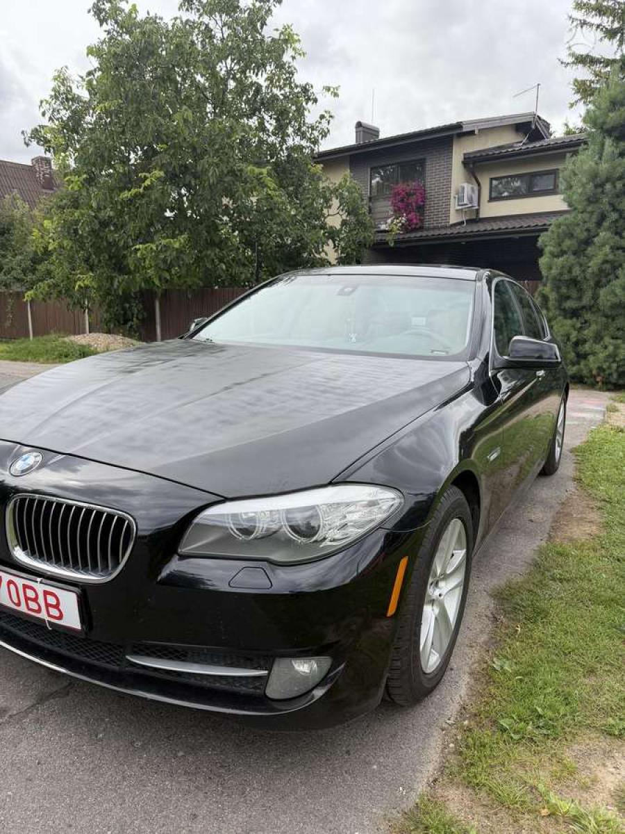Melns BMW 528 2011 Kauņa, ar dzinēja tilpumu 3.00 L un nobraukumu 265 tūkst. km par 6400 €, foto 1 vietnē AUTOMOTO.COM.LV