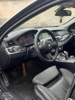 Black BMW 528 2011 in Kaunas, with an engine capacity of 3.00 L and mileage of 238 thousand km for 8600 €, photo 4 on AUTOMOTO.COM.LV