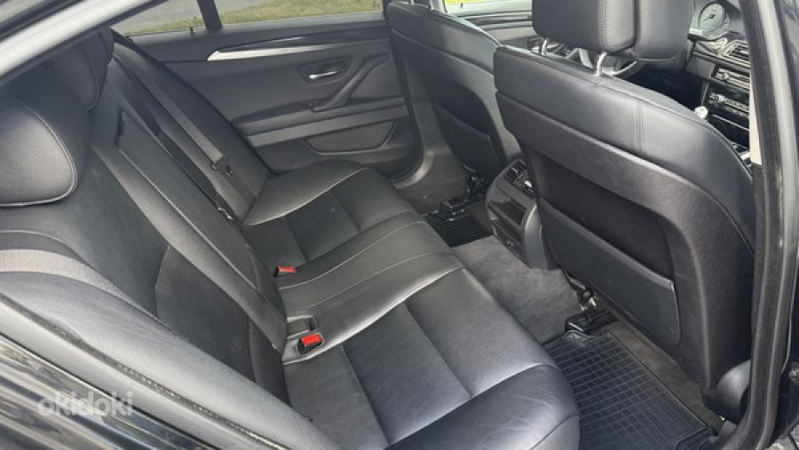 Black BMW 528 2012 in Tallinn, with an engine capacity of 0.18 L and mileage of 208 thousand km for 12000 €, photo 7 on AUTOMOTO.COM.LV