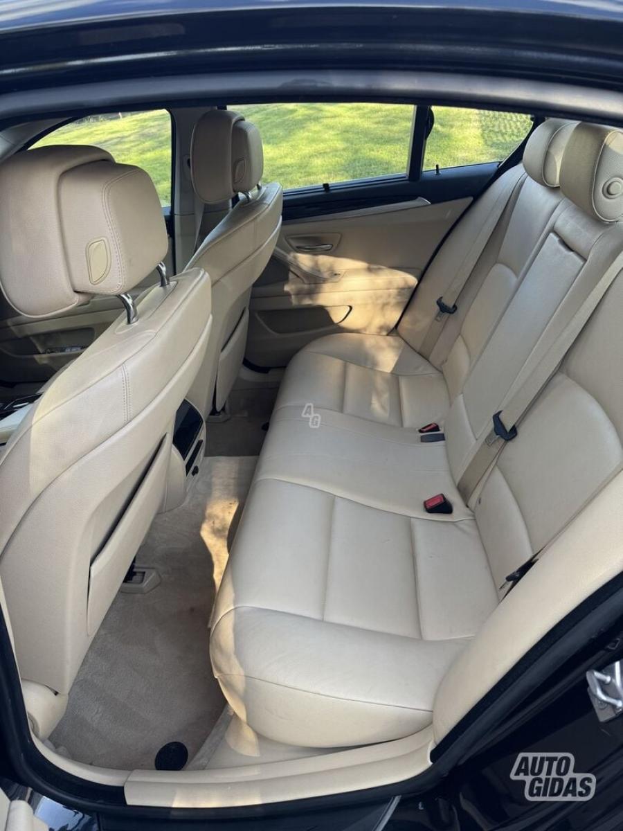 Black BMW 528 2012 in Kaunas, with an engine capacity of 2.00 L and mileage of 258 thousand km for 7100 €, photo 7 on AUTOMOTO.COM.LV