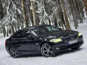 Black BMW 528 2013 in Radviliskis, with an engine capacity of 2.00 L and mileage of 279 thousand km for 8300 €, photo 10 on AUTOMOTO.COM.LV