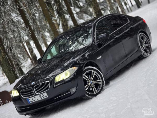 Black BMW 528 2013 in Radviliskis, with an engine capacity of 2.00 L and mileage of 279 thousand km for 8300 €, photo 3 on AUTOMOTO.COM.LV
