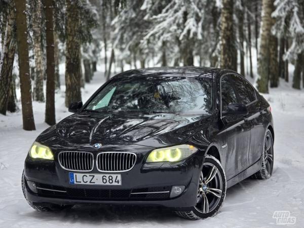 Black BMW 528 2013 in Radviliskis, with an engine capacity of 2.00 L and mileage of 279 thousand km for 8300 €, photo 4 on AUTOMOTO.COM.LV