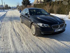 Black BMW 528 2013 in Siauliai, with an engine capacity of 2.00 L and mileage of 236 thousand km for 8500 €, photo 2 on AUTOMOTO.COM.LV