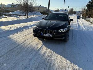 Black BMW 528 2013 in Siauliai, with an engine capacity of 2.00 L and mileage of 236 thousand km for 8500 €, photo 2 on AUTOMOTO.COM.LV