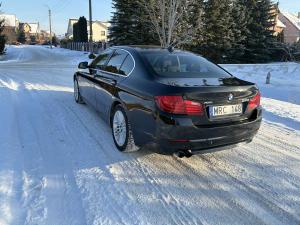Black BMW 528 2013 in Siauliai, with an engine capacity of 2.00 L and mileage of 236 thousand km for 8500 €, photo 4 on AUTOMOTO.COM.LV