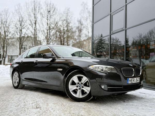 Black BMW 528 2013 in Kaisiadorys, with an engine capacity of 2.00 L and mileage of 173 thousand km for 8300 €, photo 1 on AUTOMOTO.COM.LV