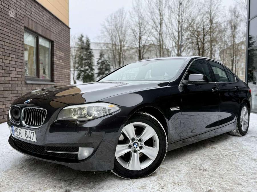 Black BMW 528 2013 in Kaisiadorys, with an engine capacity of 2.00 L and mileage of 173 thousand km for 8300 €, photo 3 on AUTOMOTO.COM.LV