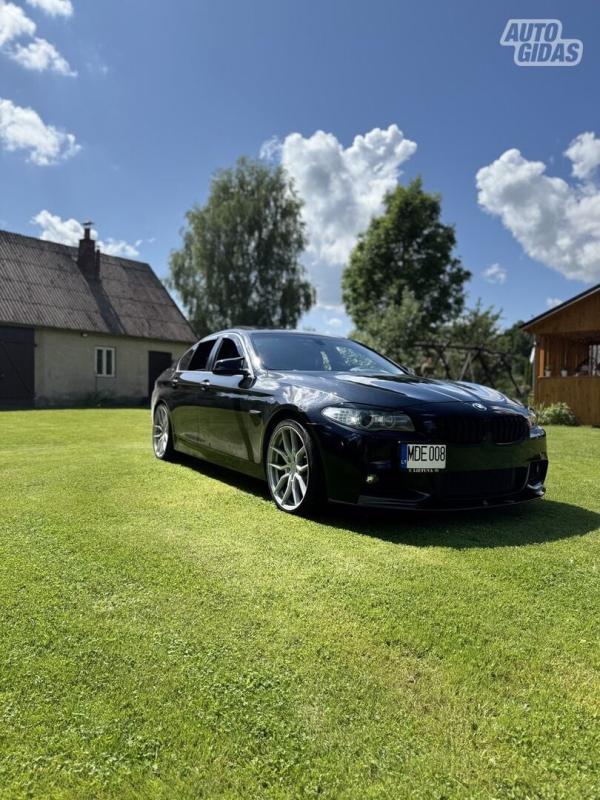 Black BMW 528 2013 in Siauliai, with an engine capacity of 2.00 L and mileage of 367 thousand km for 9250 €, photo 9 on AUTOMOTO.COM.LV