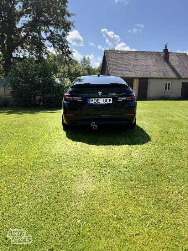 Black BMW 528 2013 in Siauliai, with an engine capacity of 2.00 L and mileage of 367 thousand km for 7862 €, photo 5 on AUTOMOTO.COM.LV