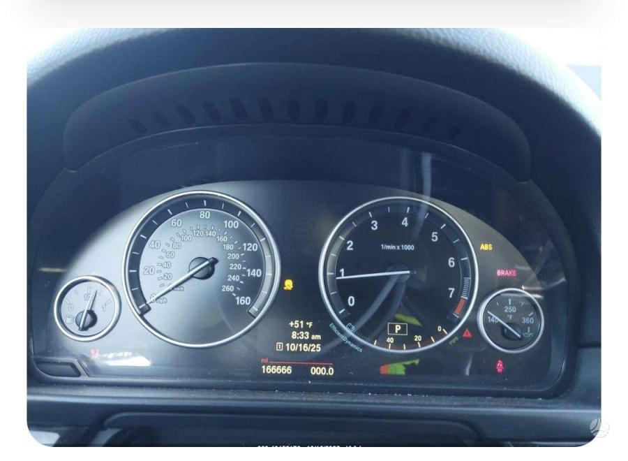Black BMW 528 2014 in Jonava, with an engine capacity of 2.00 L and mileage of 268 thousand km for 5300 €, photo 5 on AUTOMOTO.COM.LV