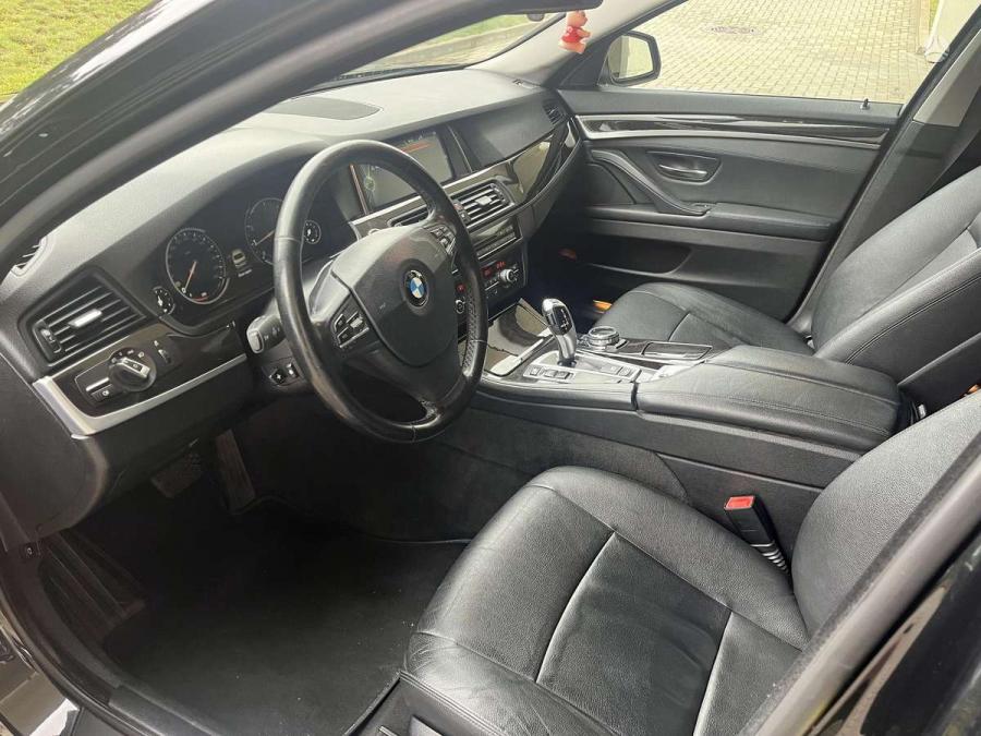 Melns BMW 528 2014 Kauņa, ar dzinēja tilpumu 2.00 L un nobraukumu 220 tūkst. km par 11000 €, foto 3 vietnē AUTOMOTO.COM.LV