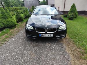 Black BMW 528 2015 in Kazlu Ruda, with an engine capacity of 1.99 L and mileage of 279 thousand km for 9000 €, photo 3 on AUTOMOTO.COM.LV